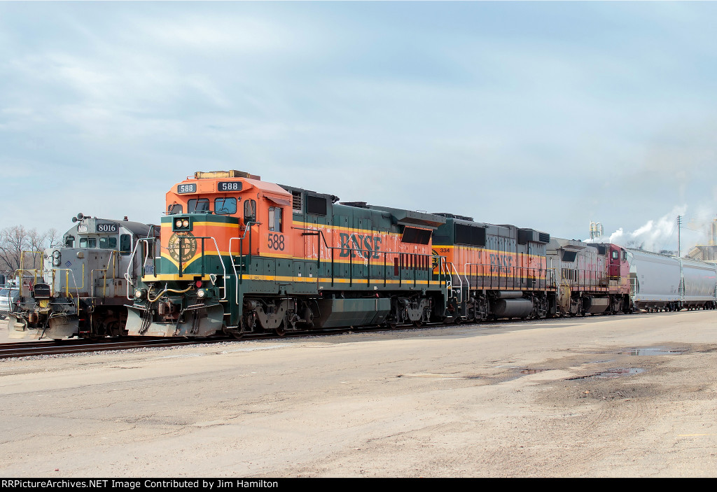 BNSF 588 North